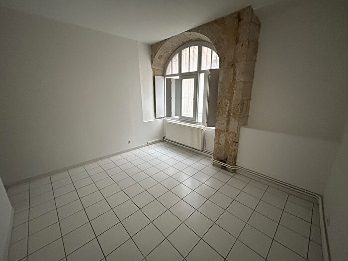 Appartement à louer - Auch, Centre-ville - 3 pièces - 1 chambre