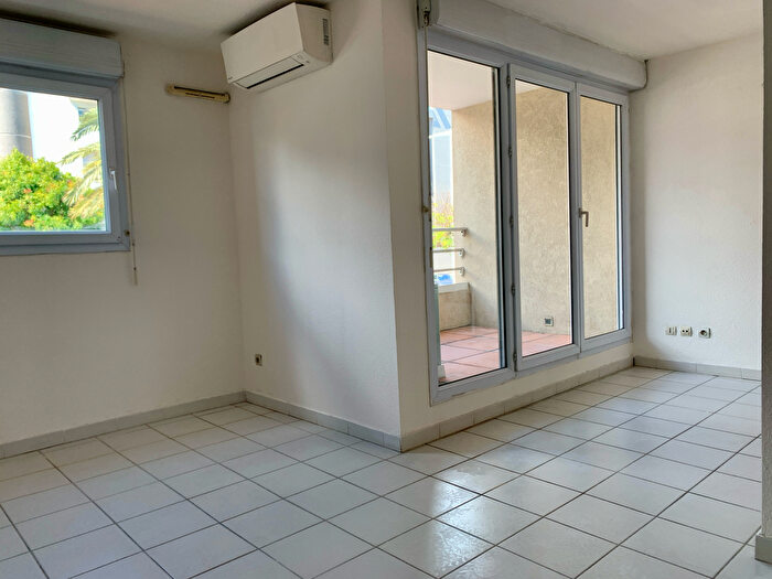 Perpignan, Les Remparts : Appartement 1 pièce à louer