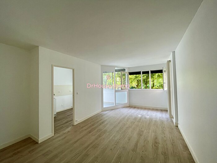 Champs-sur-Marne, Le Nesles - Appartement 4 pièces à vendre