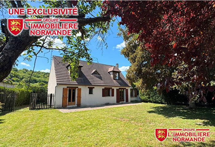 Maison à vendre - Pacy-sur-Eure - 6 pièces - 3 chambres