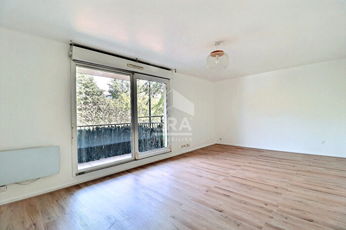 Appartement à vendre - Saint-Denis, La Plaine Saint-Denis - 3 pièces - 2 chambres