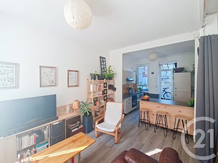 Angoulême, Victor Hugo : Maison 3 pièces à vendre