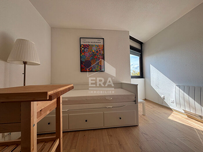 Appartement à louer - Orléans, La Madeleine, Saint-Laurent - 1 pièce