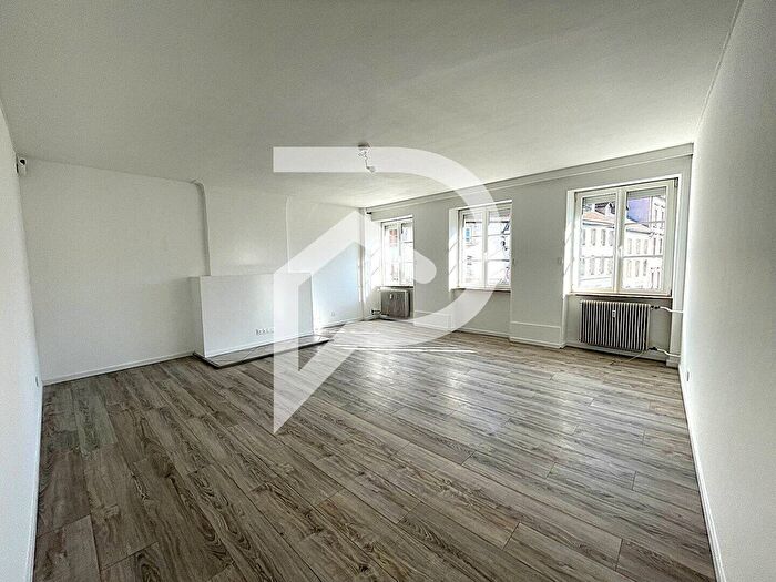 Appartement à louer - Centre Ville, Sarrebourg - 2 pièces - 1 chambre