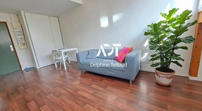 Appartement à louer - Berriat-Ampere, Grenoble - 2 pièces - 1 chambre