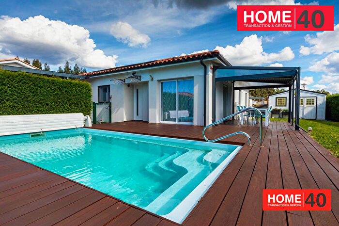 Maison à vendre - Parentis-en-Born - 4 pièces - 3 chambres