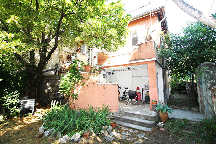 Nîmes, Ville Active - Maison 3 pièces à vendre