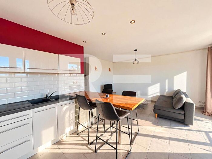 Appartement 3 pièces à vendre - Nîmes, collines