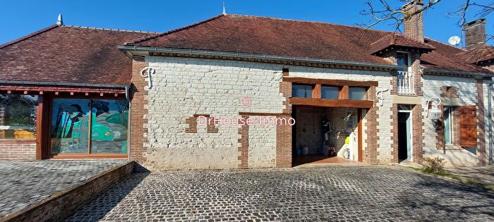 Maison 6 pièces à vendre à Eaux-Puiseaux