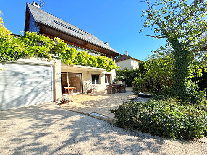 Maison 8 pièces à vendre à Fresnes, La Peupleraie