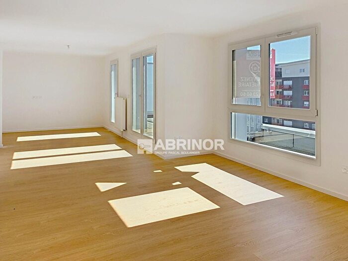 Appartement 5 pièces à vendre - Valenciennes, Cheminots, Acalas, Fb de Lille