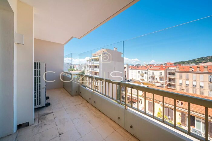Appartement à vendre - Cannes, Centre-ville - 6 pièces - 5 chambres