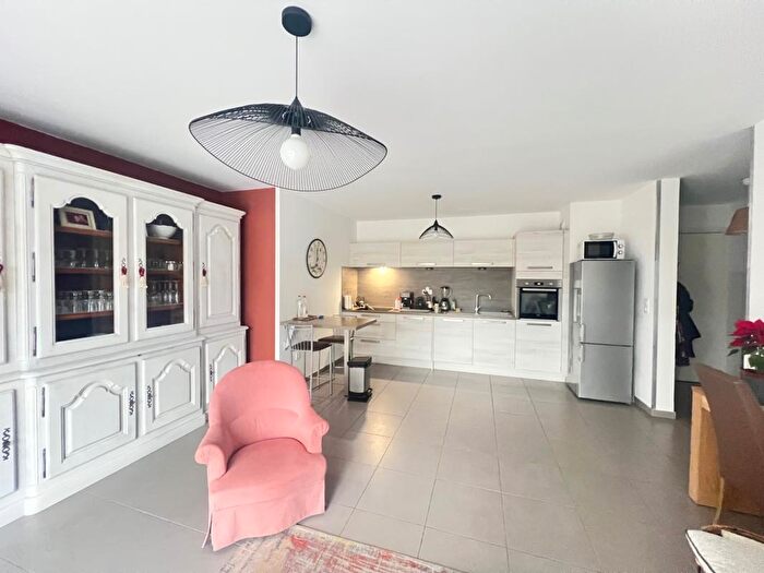 Appartement à vendre - Aix-en-Provence, Jas de Bouffan - 3 pièces - 2 chambres