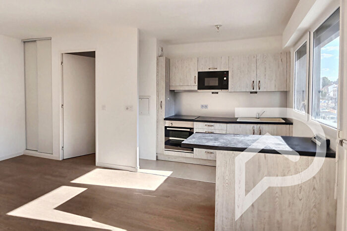 Appartement à vendre - Vitry-sur-Seine, Centre-ville - 3 pièces - 2 chambres