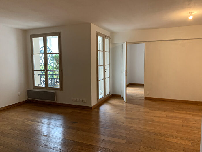 Appartement à louer - Antony, Croix de Berny - 2 pièces - 1 chambre