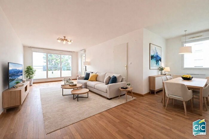 Appartement à vendre - Caen, Saint-Jean Etudes, Saint-Gilles - 4 pièces - 2 chambres