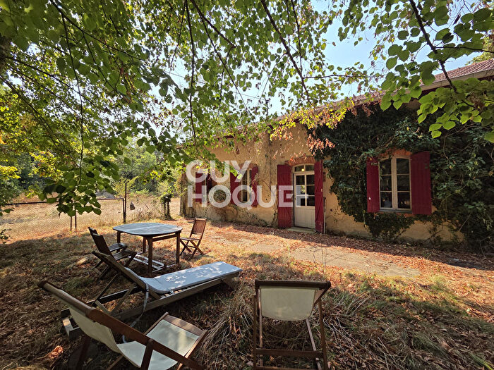Maison 5 pièces à Sindères, à vendre