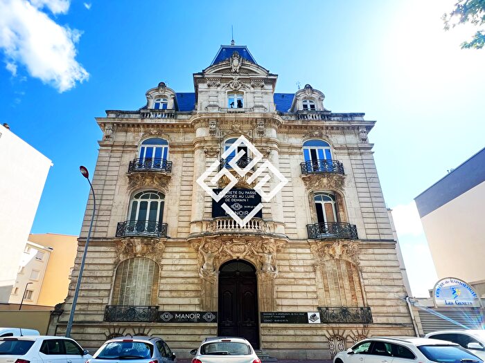 Appartement à vendre - Narbonne, Bourg - 4 pièces - 3 chambres