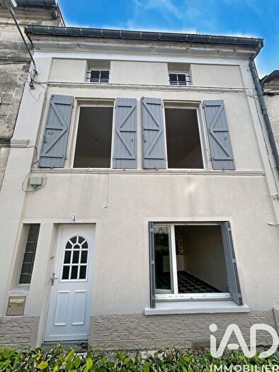 Maison à vendre - Jarnac - 4 pièces - 3 chambres