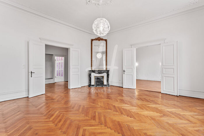 Metz, Centre-ville : Appartement 8 pièces à vendre