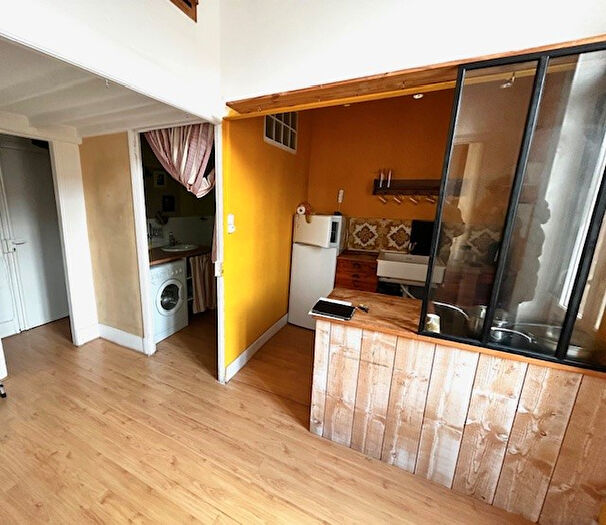 Maisons à vendre et appartements à louer - 1