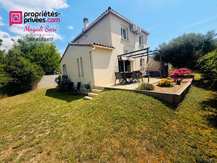 Maison 5 pièces à vendre à Saint-Privat-des-Vieux