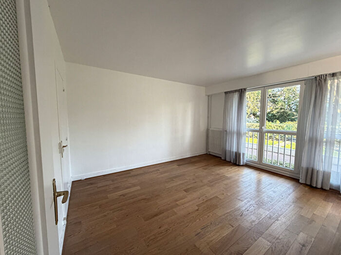 Appartement à louer - Rueil-Malmaison, Martinets - 1 pièce