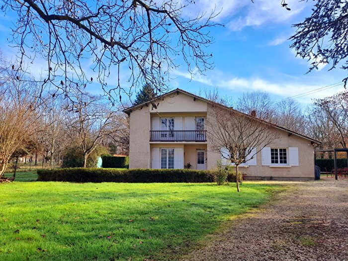 Maison à vendre - Bergerac, La Madeleine, Naillac, Cavaille, Aéroport - 7 pièces - 5 chambres