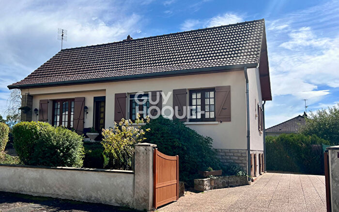 Maison à vendre - Toulon-sur-Arroux - 4 pièces - 3 chambres