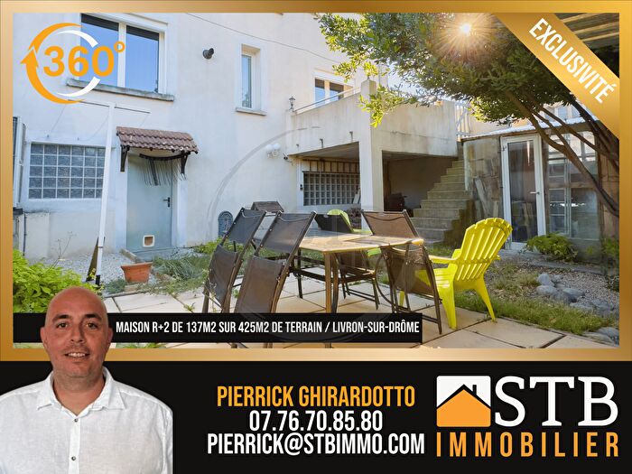 Maison à vendre - Livron-sur-Drôme - 7 pièces - 5 chambres