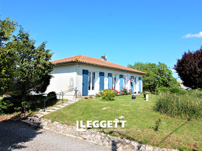 Maison 7 pièces à vendre à Charmé