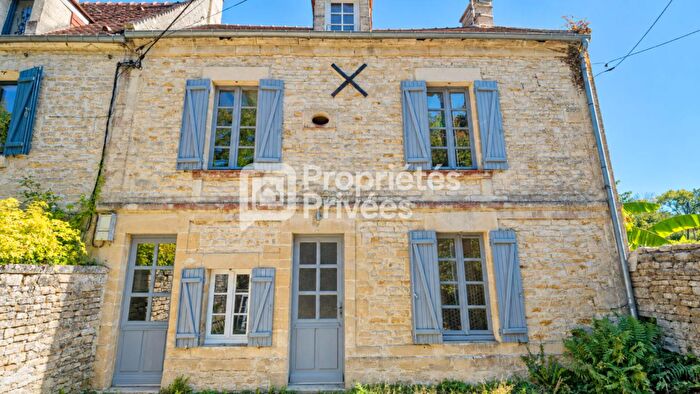 Maison 5 pièces à vendre à Amblie