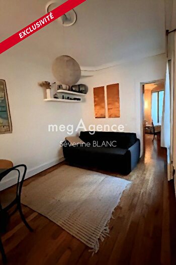 Appartement à vendre - Paris e , Bel-Air, Nord - 2 pièces - 1 chambre