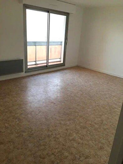 Appartement à louer - Vierzon - 2 pièces - 1 chambre