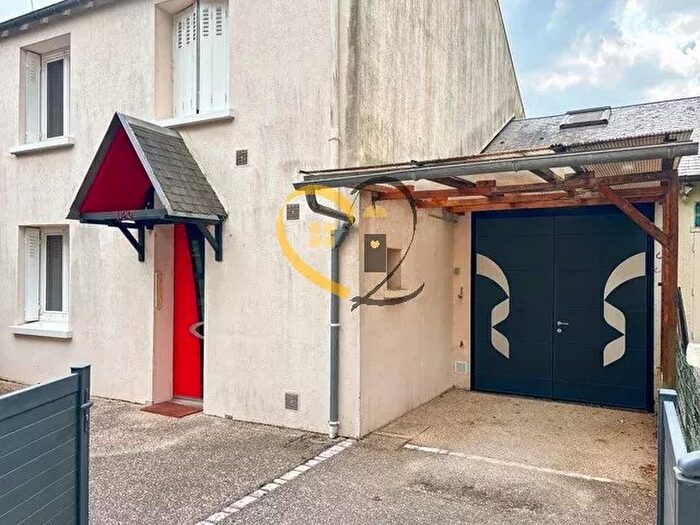 Maison à vendre - Bourges, Chancellerie, Gibjoncs, Moulon - 4 pièces - 3 chambres