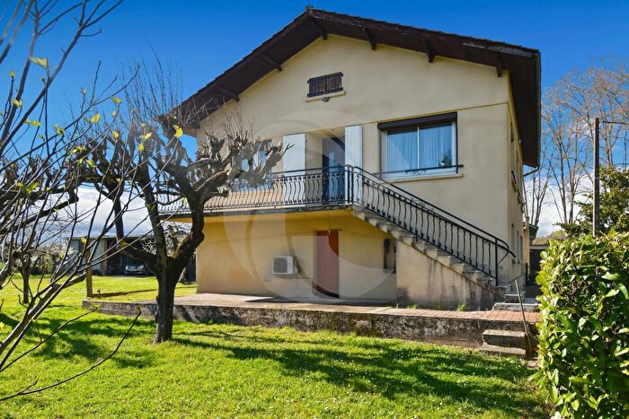 Maison à vendre - Caussade - 4 pièces - 3 chambres