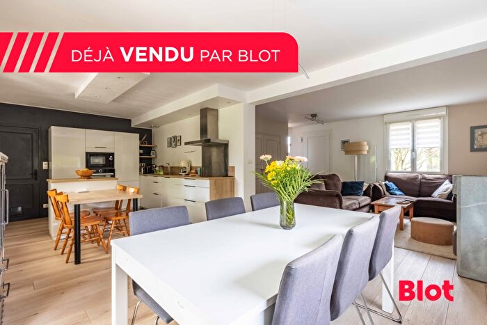 Maison à vendre - Brécé - 6 pièces - 4 chambres