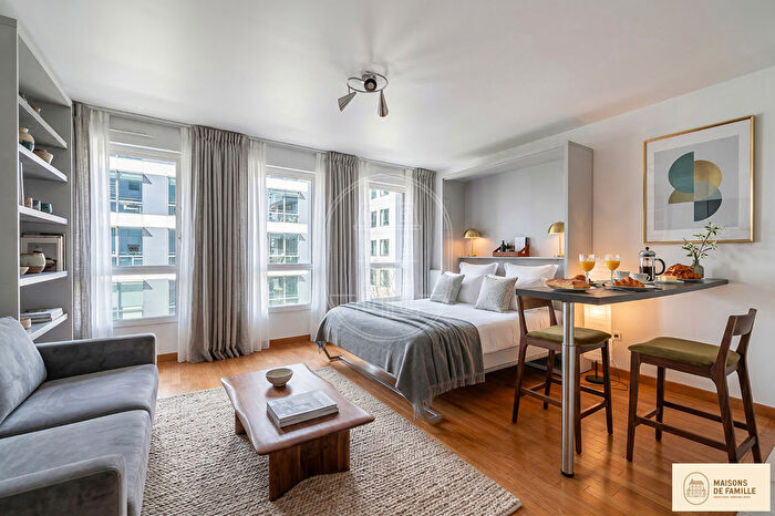 Appartement à vendre - Issy-les-Moulineaux, Val de Seine, Les Arches - 1 pièce