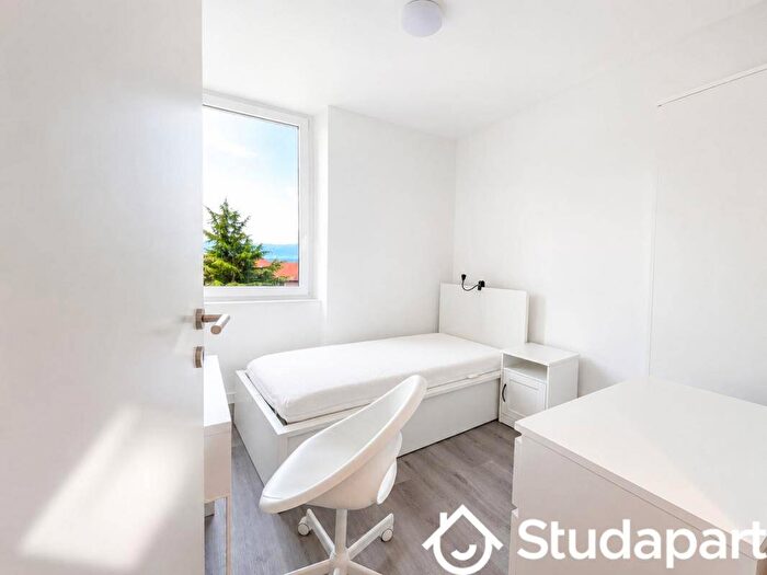 Thoiry : Appartement 1 pièce à louer