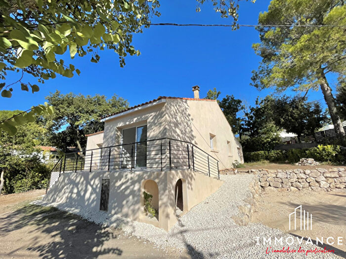 Maison à vendre - Sommières - 4 pièces - 3 chambres