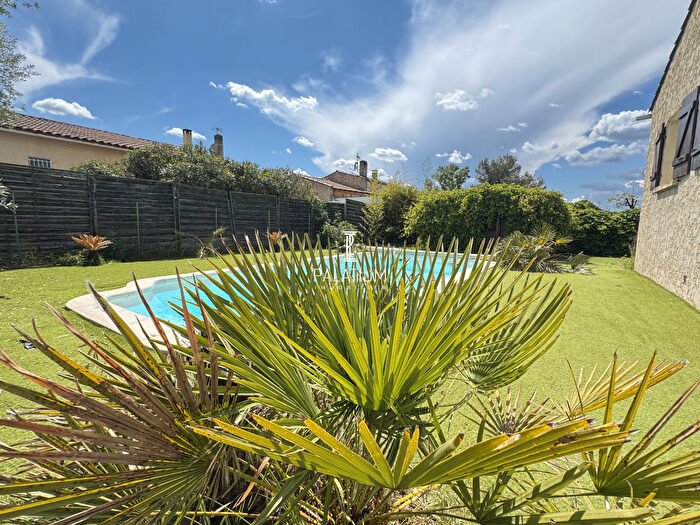 Maison à vendre - Vinon-sur-Verdon - 4 pièces - 3 chambres