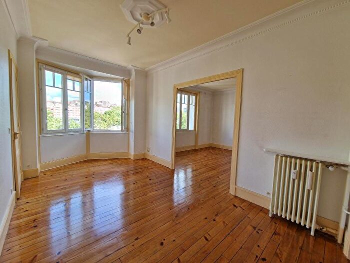 Appartement à louer - Saint-Étienne, Saint-Roch, Vivaraize, Valbenoite, Centre Deux - 3 pièces - 1 chambre