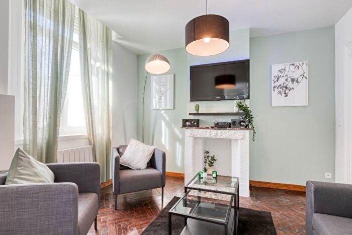 Moulin-Poterie, Roubaix : Appartement 5 pièces à louer
