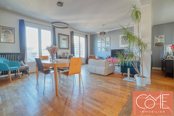 Appartement à vendre - Quartiers Centre, Fougères, Sévigné - 7 pièces - 5 chambres