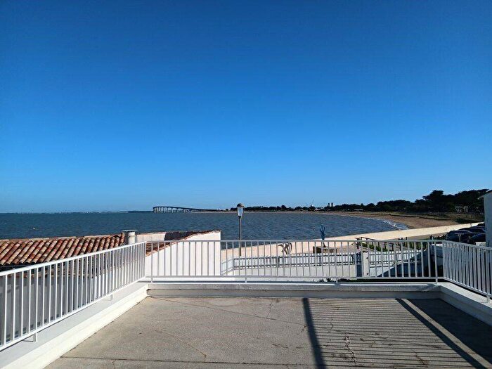 Appartement 4 pièces à Rivedoux-Plage, à louer