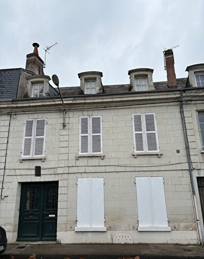 Maison à vendre - Châtellerault, Centre-ville - 7 pièces - 5 chambres