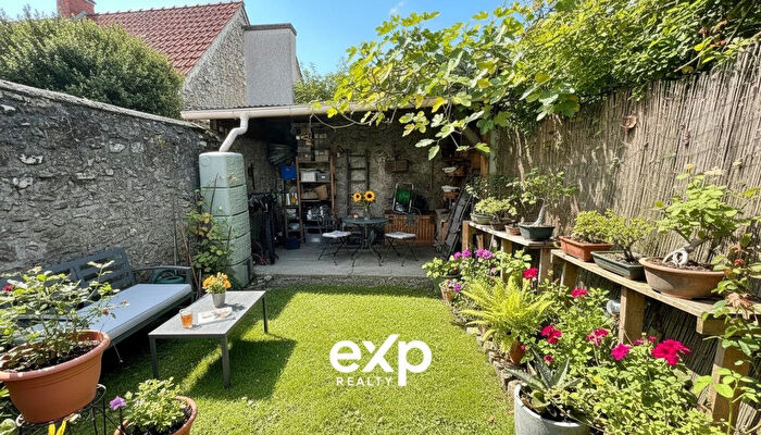 Appartement à vendre - Saint-Thibault-des-Vignes - 2 pièces - 1 chambre