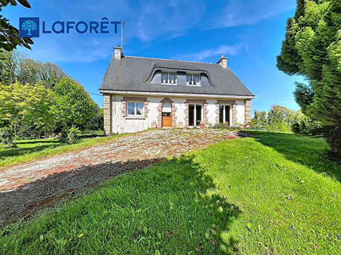 Maison à vendre - Saint-Thuriau - 6 pièces - 4 chambres