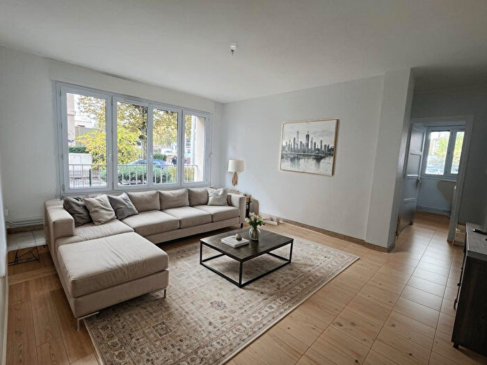 Appartement à vendre - Lyon e , Gerland - 4 pièces - 3 chambres