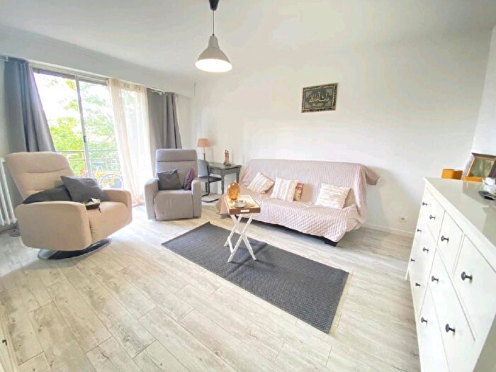 Appartement à vendre - Bondy - 2 pièces - 1 chambre